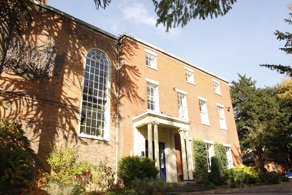 Brooke House Summer School in the UK
