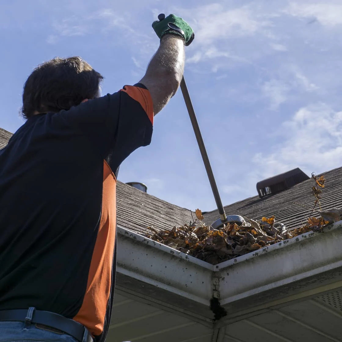 Here’s How to Close Your Cottage for the Season | Home Hardware