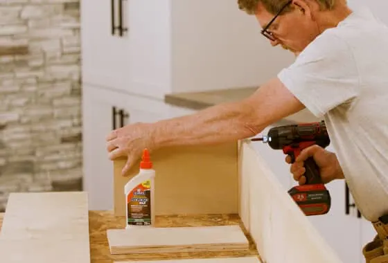 Here's How to Dress Up a Support Pillar