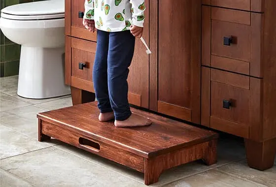 Here's How to Make a Slide-Out Step Stool