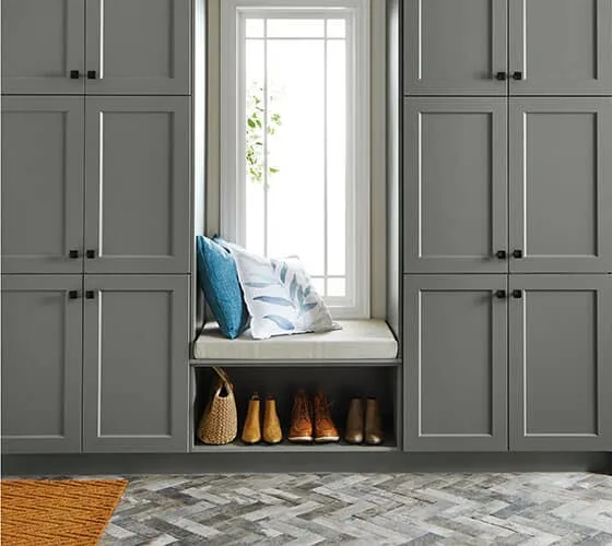 Here’s How to Build a Simple Storage Bench