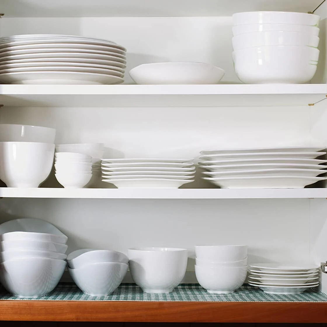 Top 10 Essentials for Your First Home or Apartment
