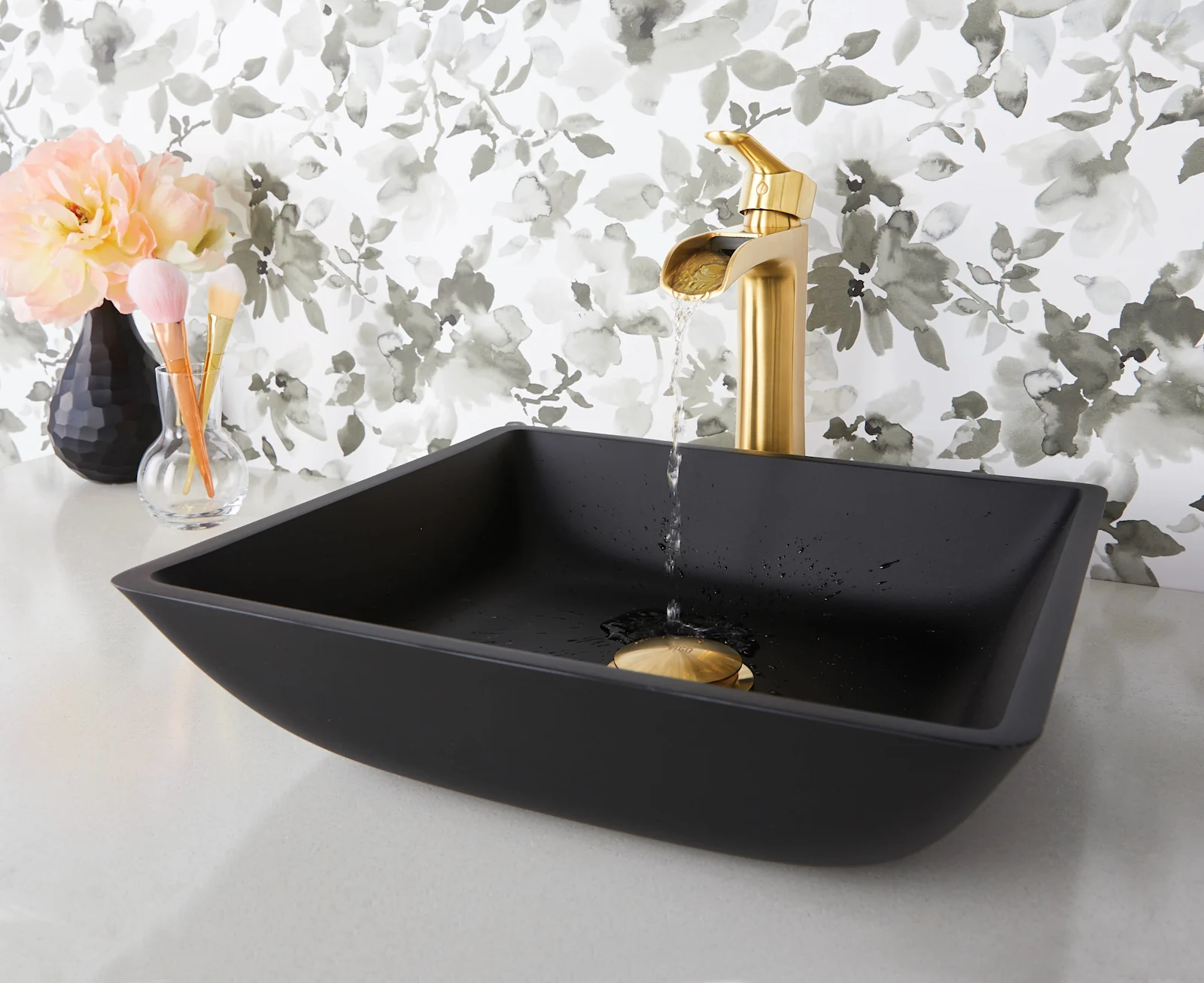 Explore 5 Popular Vanity Types That Suit Every Style