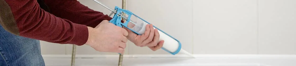 Here’s How to Choose & Use Caulking vs. Sealant | Home Hardware