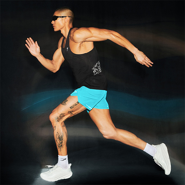 10 Tips For Staying Safe When Running In The Dark | Gymshark Central