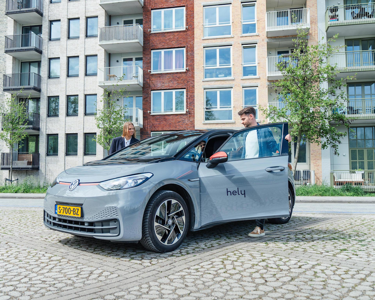 Hely: exclusief deelvervoer voor je medewerkers | NS