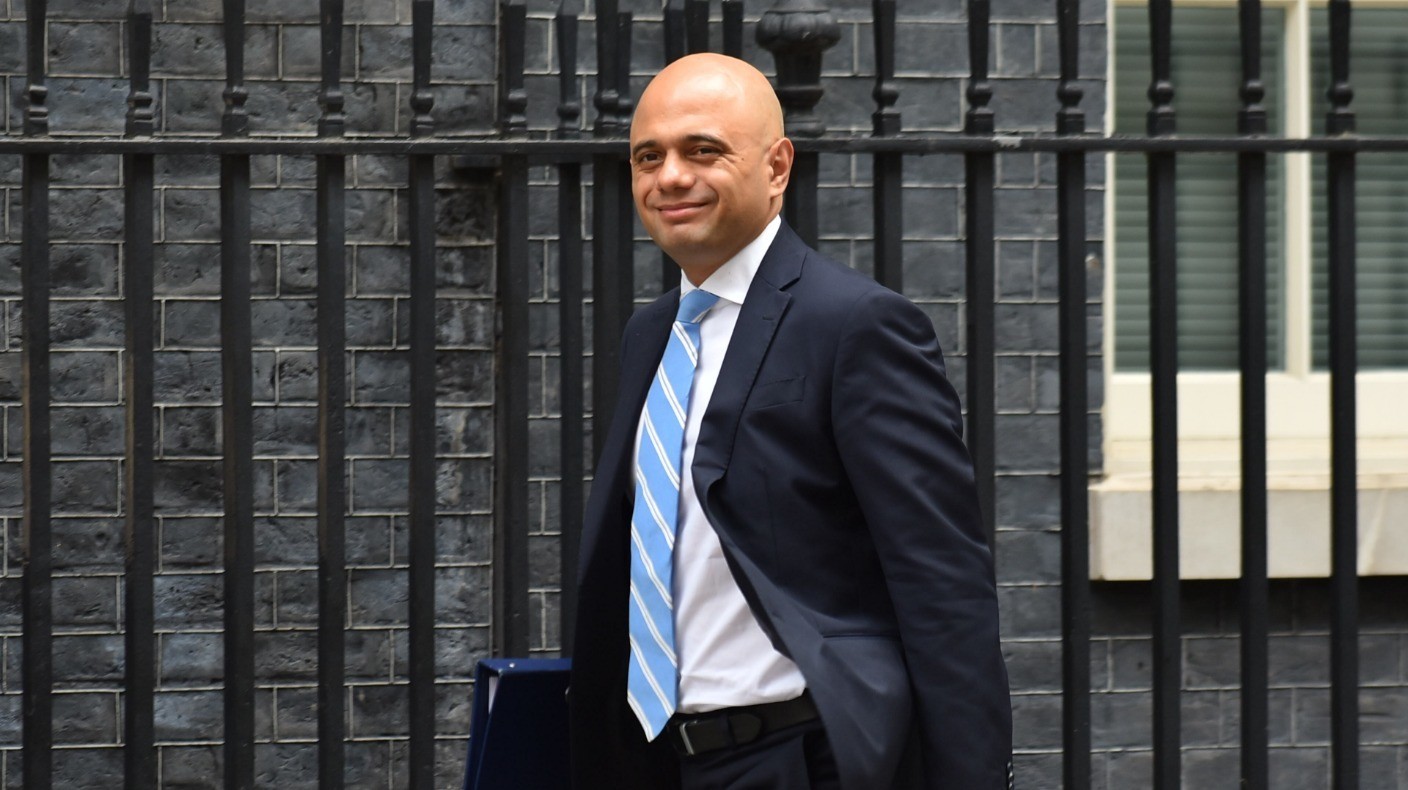 Eighty thousand people in the UK pose a threat to children online says ...