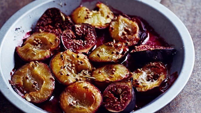 Winter fruit compote | Good Morning Britain