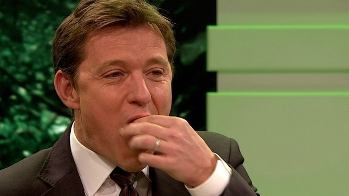 Ben faces up to fish eye challenge | Good Morning Britain