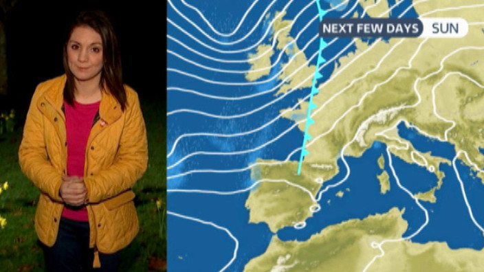 Why is the weather so warm? | Good Morning Britain
