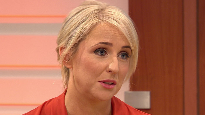 Widow Lizzie Jones sings in husband's memory | Good Morning Britain