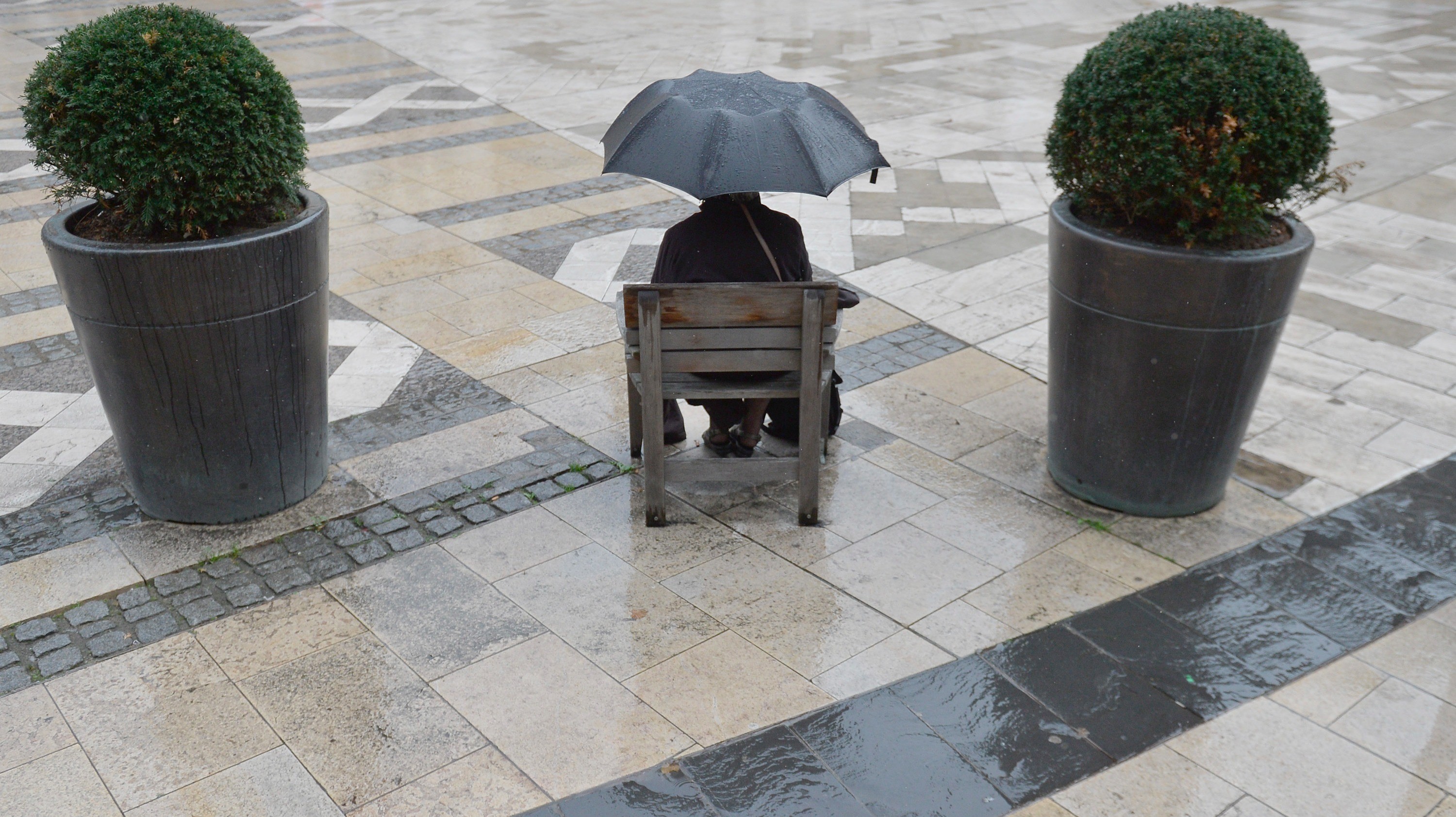 How do you keep cheery when it's dreary? | Good Morning Britain