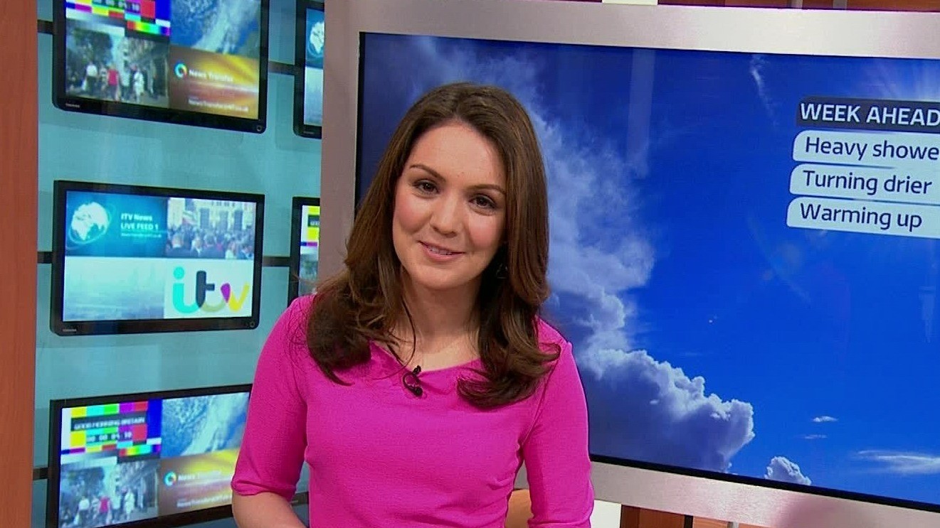 Get Laura's look | Good Morning Britain