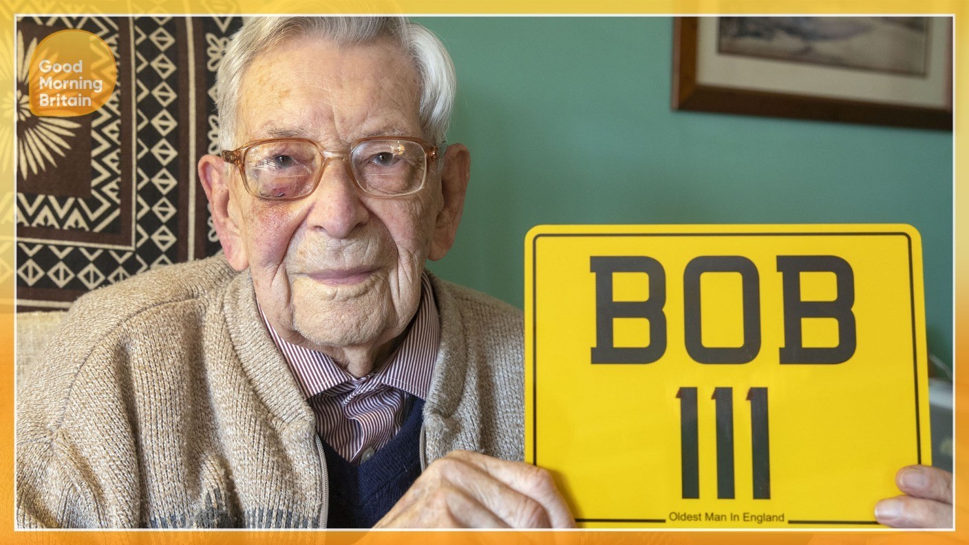 111-year-old Brit becomes the oldest man in the world | Good Morning ...