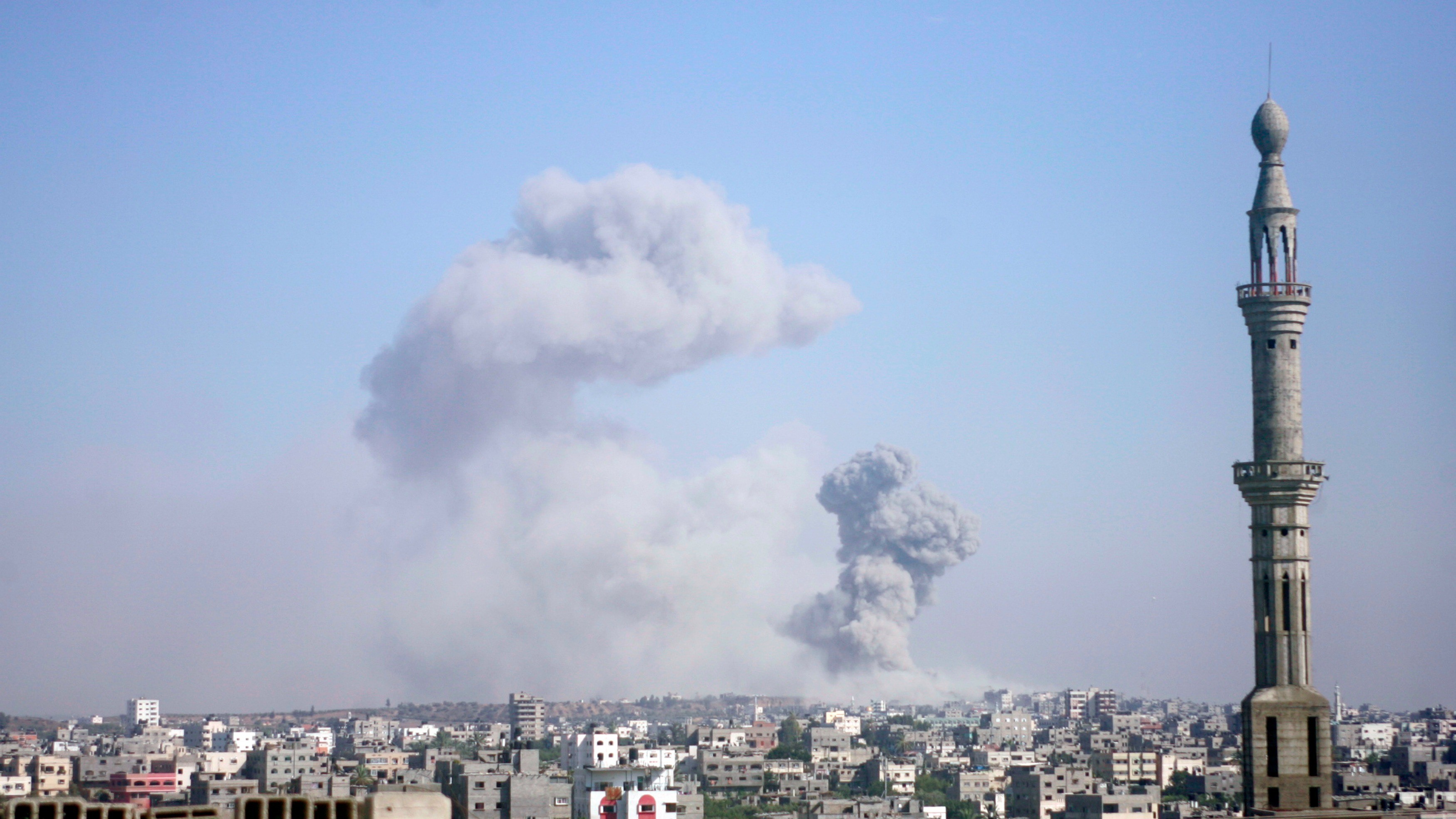 Gaza loses only power station during deadly raids | Good Morning Britain