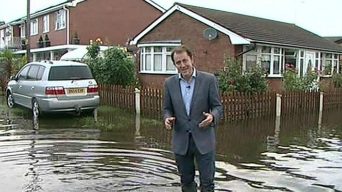 Flash floods to parts of the country | Good Morning Britain