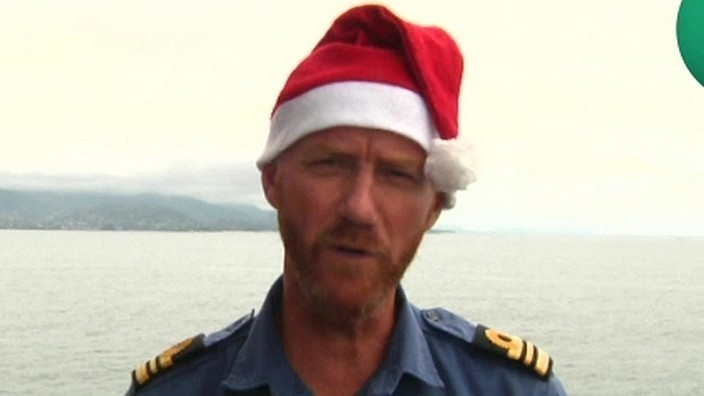 Soldiers send their season's greetings | Good Morning Britain