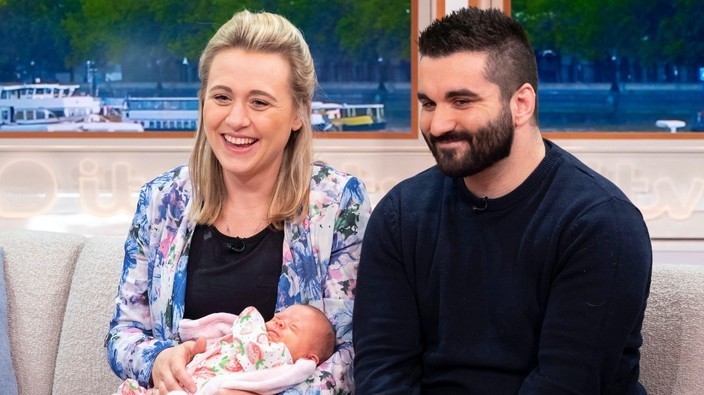 Miracle baby born after groundbreaking spina bifida surgery | Good ...