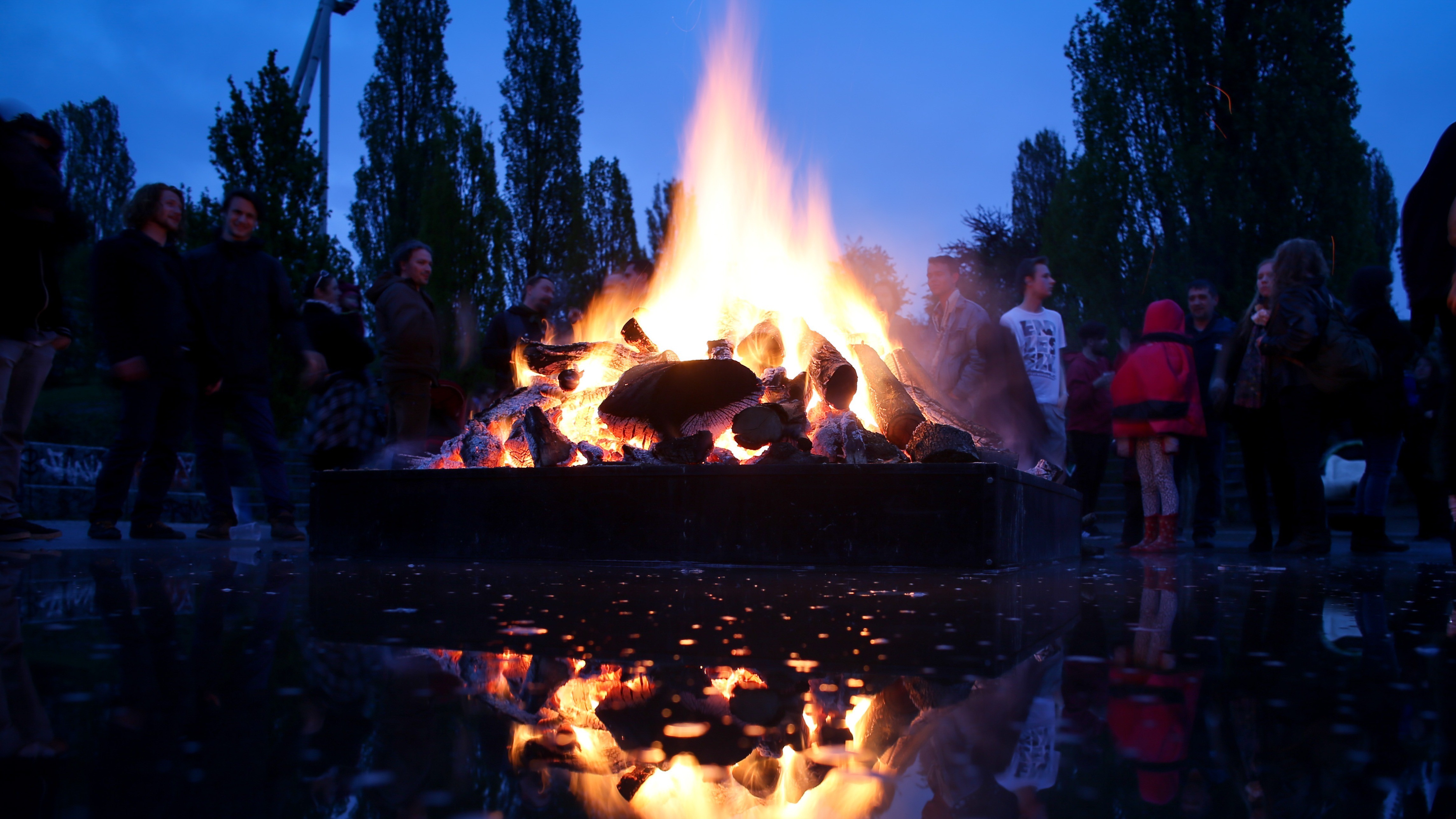 Is Halloween more popular than Bonfire Night? | Good Morning Britain