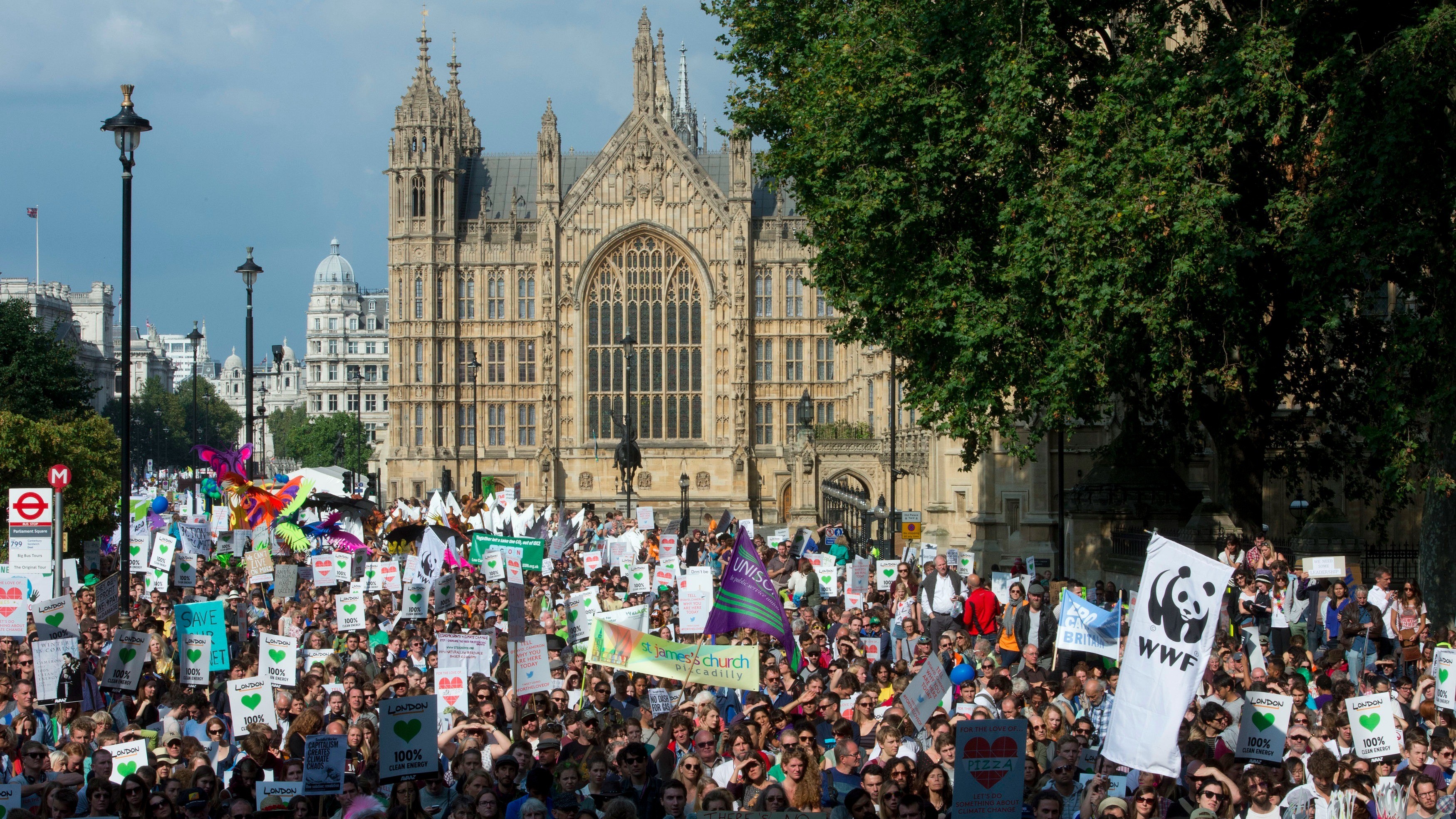 Hundreds of thousands join worldwide climate rally | Good Morning Britain