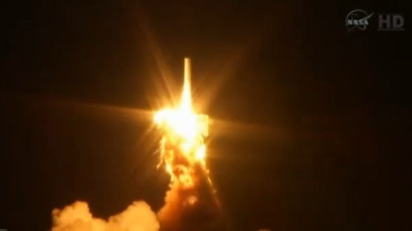 Unmanned rocket explodes seconds after take-off | Good Morning Britain