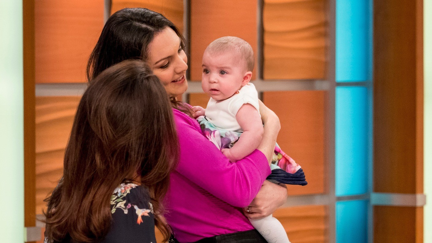 Laura Tobin introduces baby Charlotte to Good Morning Britain! | Good ...