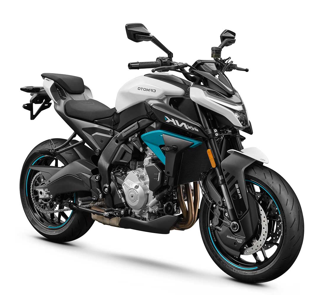 CF Moto 675NK vs. Daytona Scrambler Max | Galgo | México