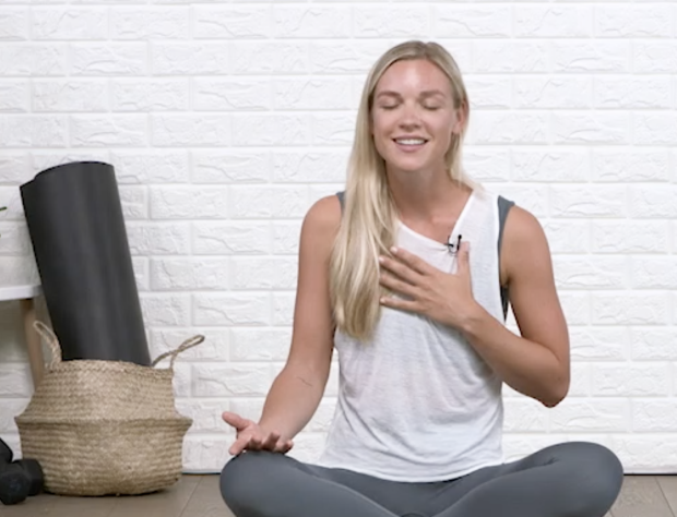 Gratitude Meditation with Laura | 8fit