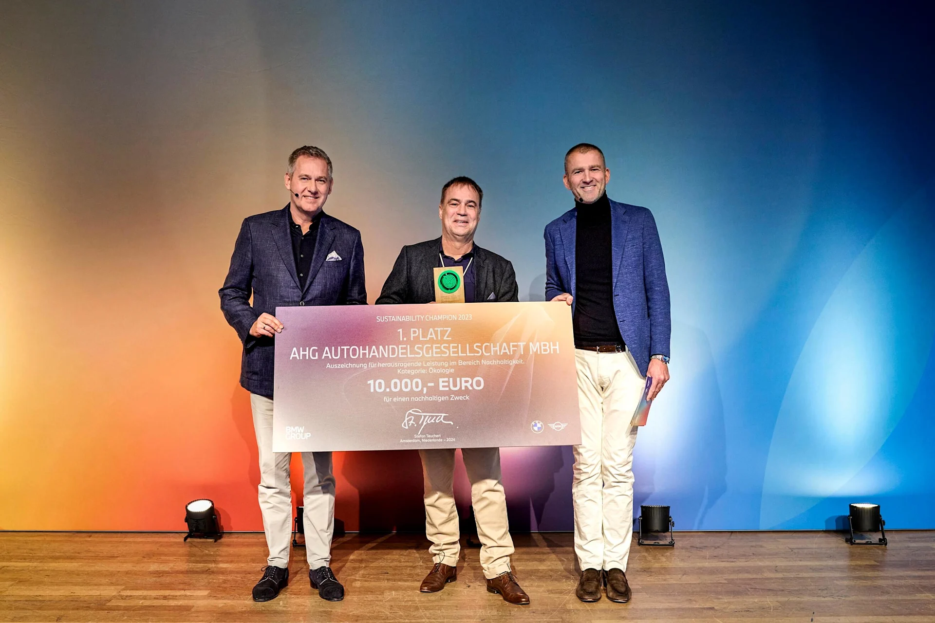 Alphartis SE | Autohandelsgruppe und Mobilitätspartner