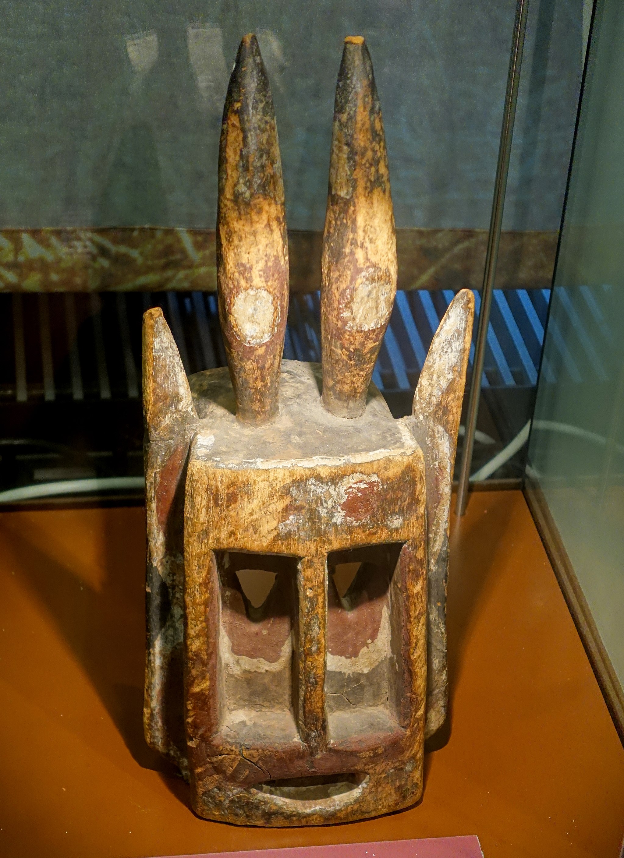 What is missing? | Dogon myth: The arrival of animals