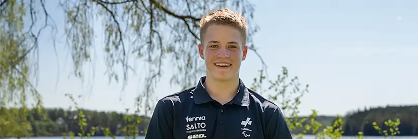 Paraishockeyspelaren Iiro Knoll siktar på ständig utveckling