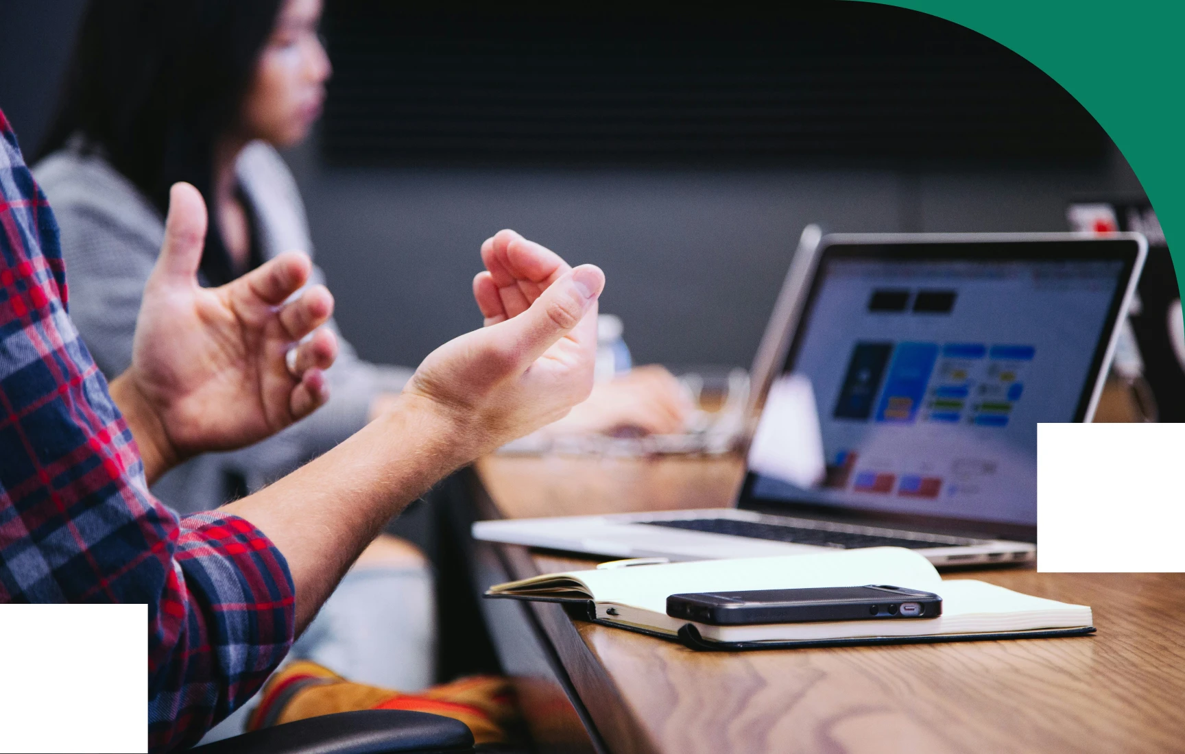 How to Manage IT Projects: Phases, Risks & Best Practices | Tempo