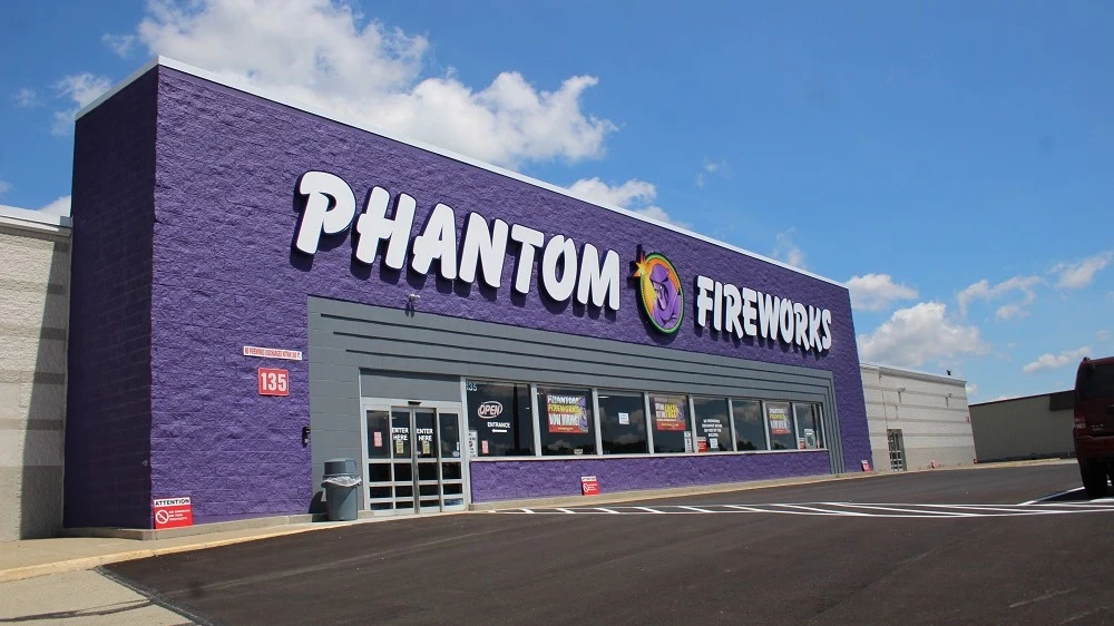 America's #1 Fireworks Retailer | Phantom Fireworks