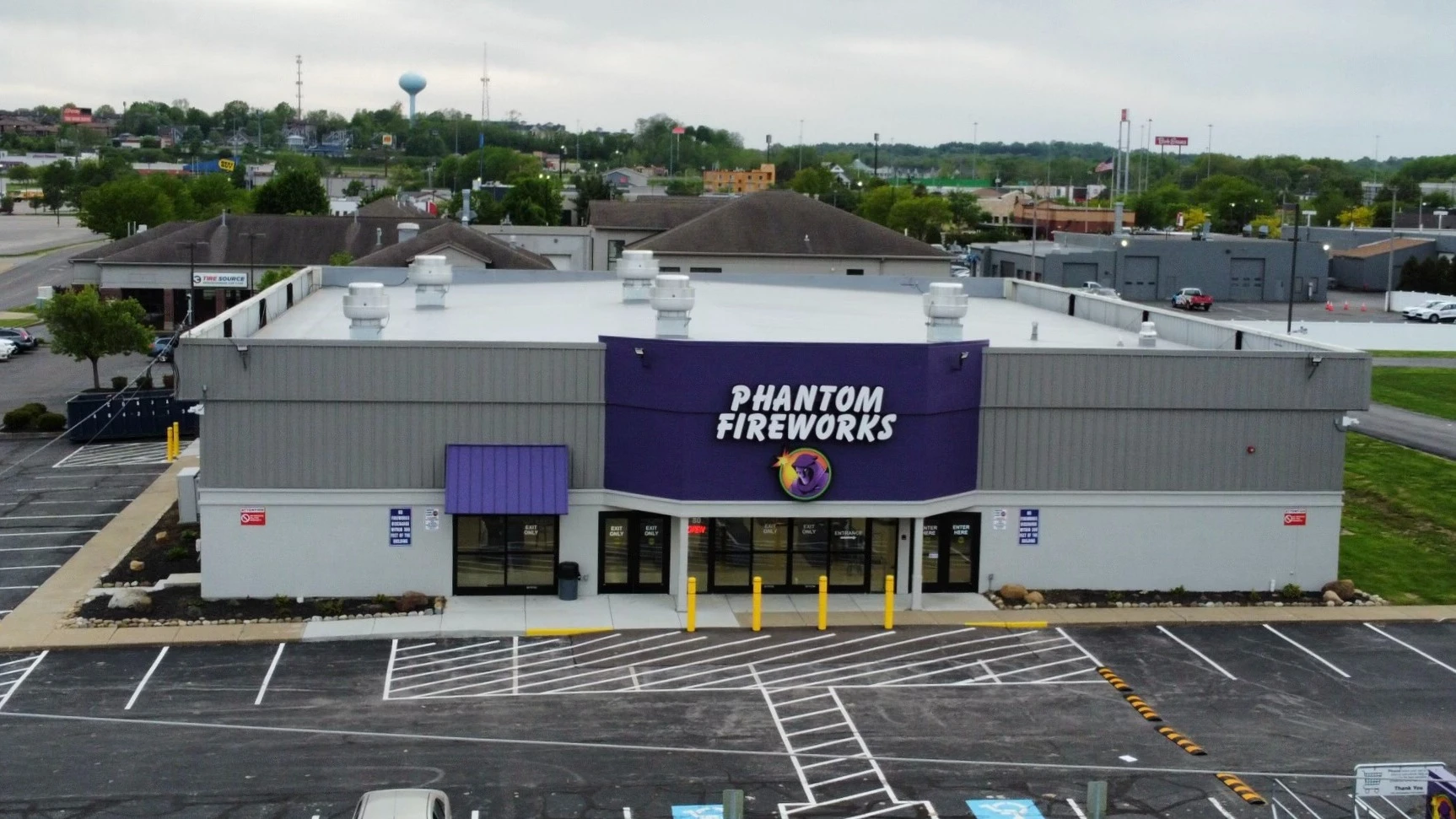 Phantom of Canton Showroom | Phantom Fireworks