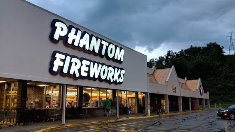 America's #1 Fireworks Retailer | Phantom Fireworks