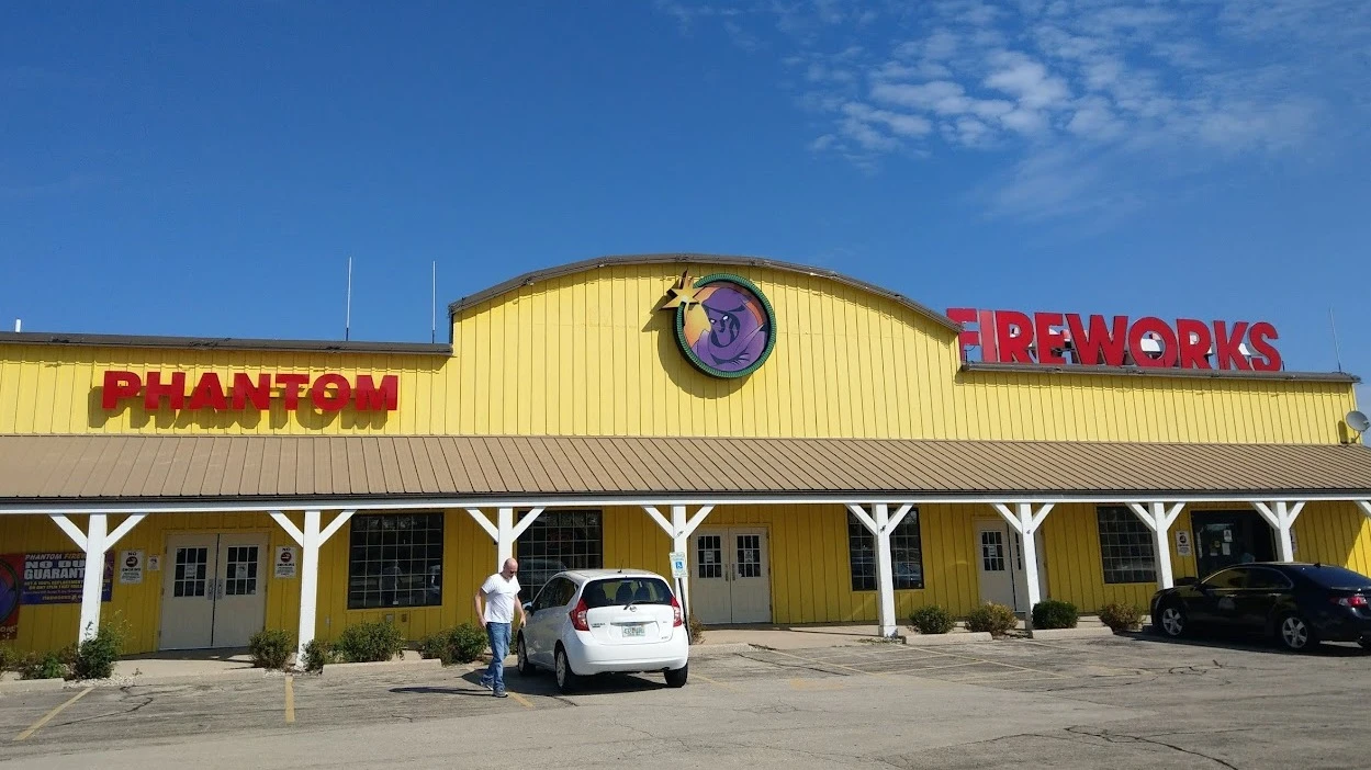 Phantom of Highland Showroom | Phantom Fireworks