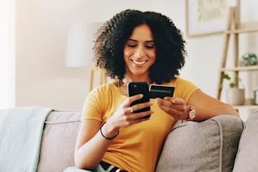 What is Disposable Income? Importance & How to Calculate It | EarnIn