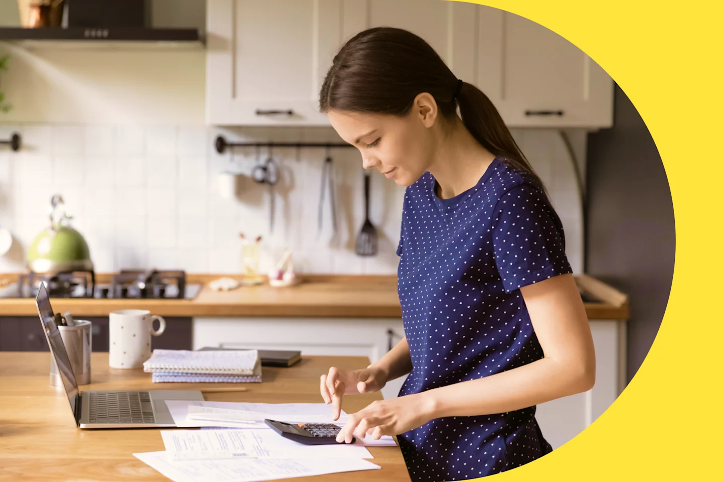 10 Must-Follow Financial Tips for Young Adults | EarnIn