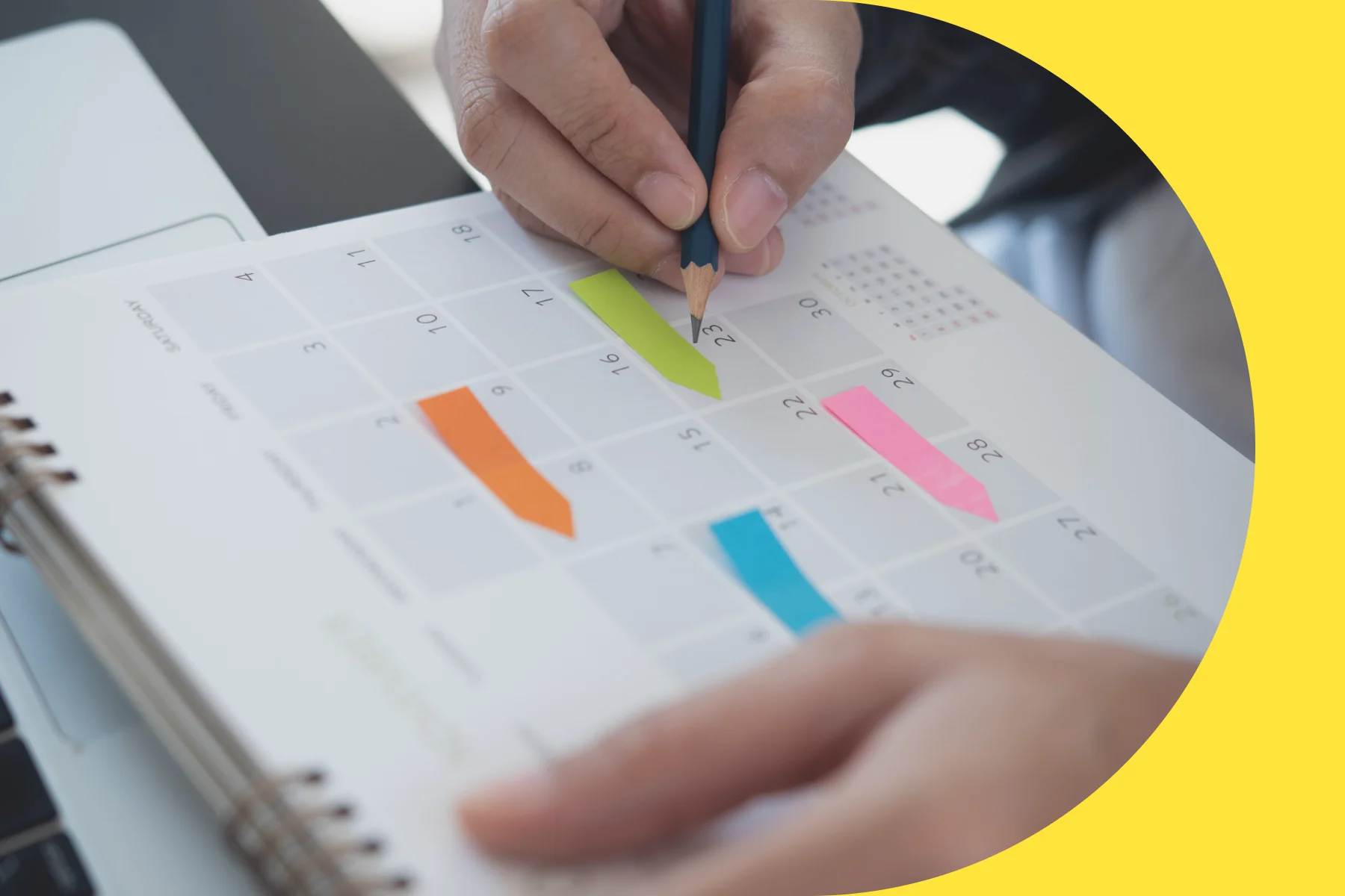 Semi-Monthly vs. Biweekly Pay: 4 Key Differences | EarnIn