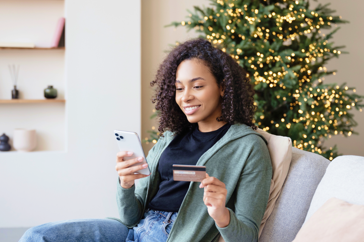After-Christmas Deals 2025: 21 Ways to Save Big This Season | EarnIn