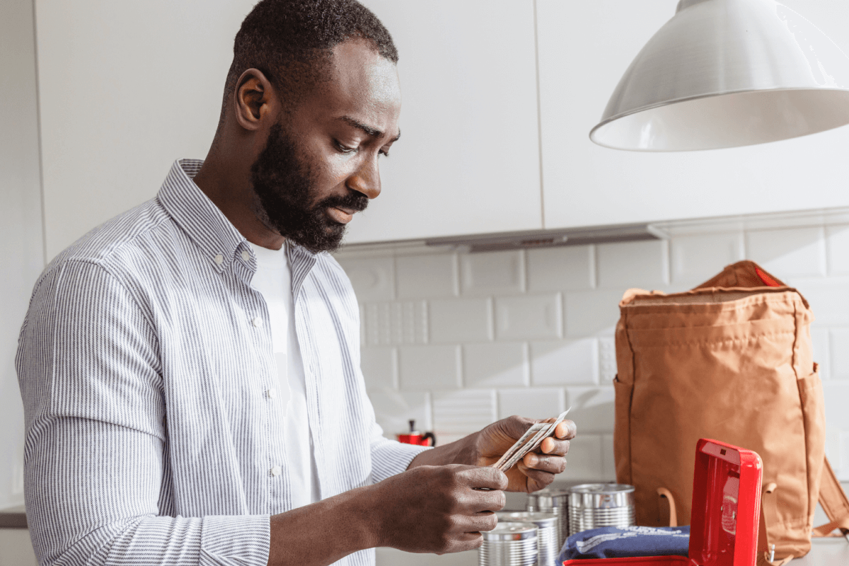 Need Emergency Food Money? 7 Solutions That Work Fast | EarnIn
