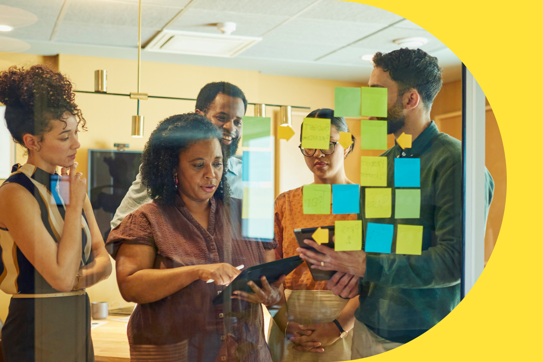 Measuring Management: Defining Span of Control in Business | EarnIn