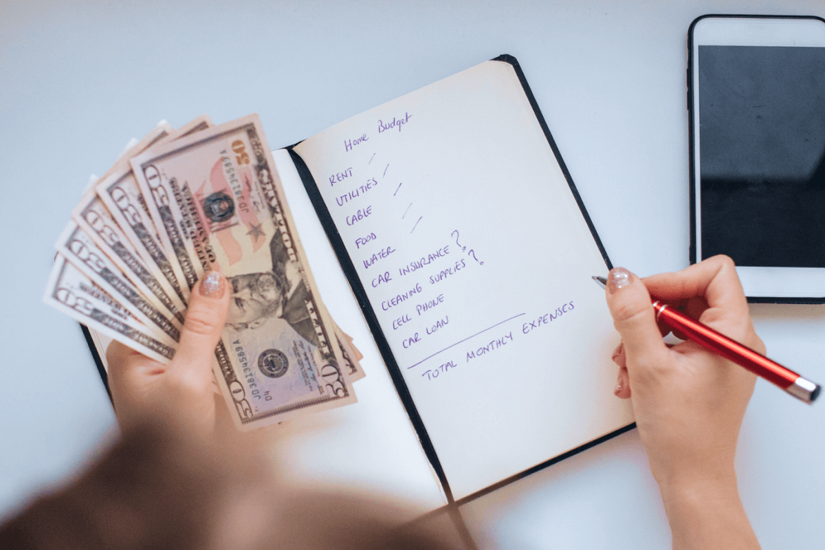 How to Manage Money Wisely: 8 Budgeting Ideas for Family Expenses | EarnIn