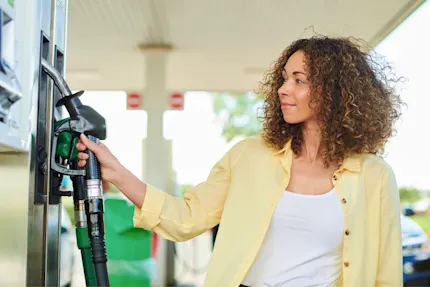 How to Get Gas Money Fast Without Falling Into Debt | EarnIn