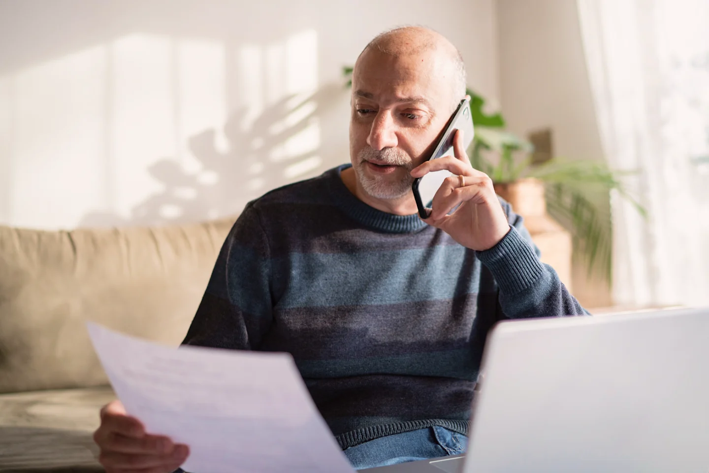 7 Ways to Help You Avoid a Monthly Maintenance Fee | EarnIn