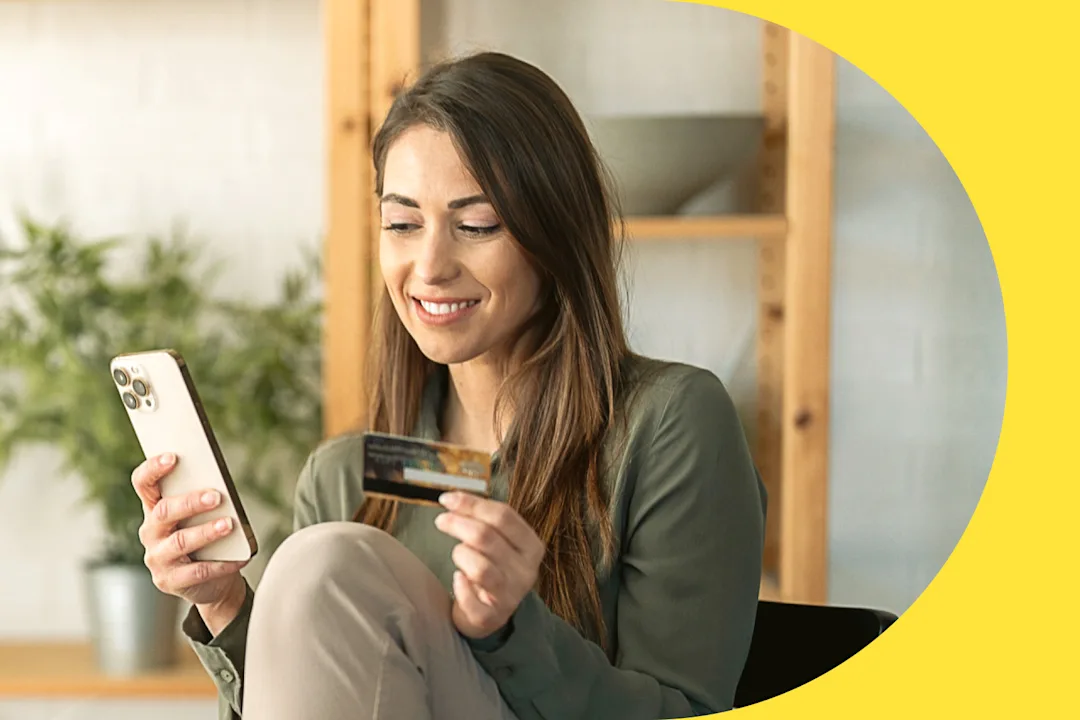 Best Debit Cards With Cash Back Rewards of 2025 | EarnIn