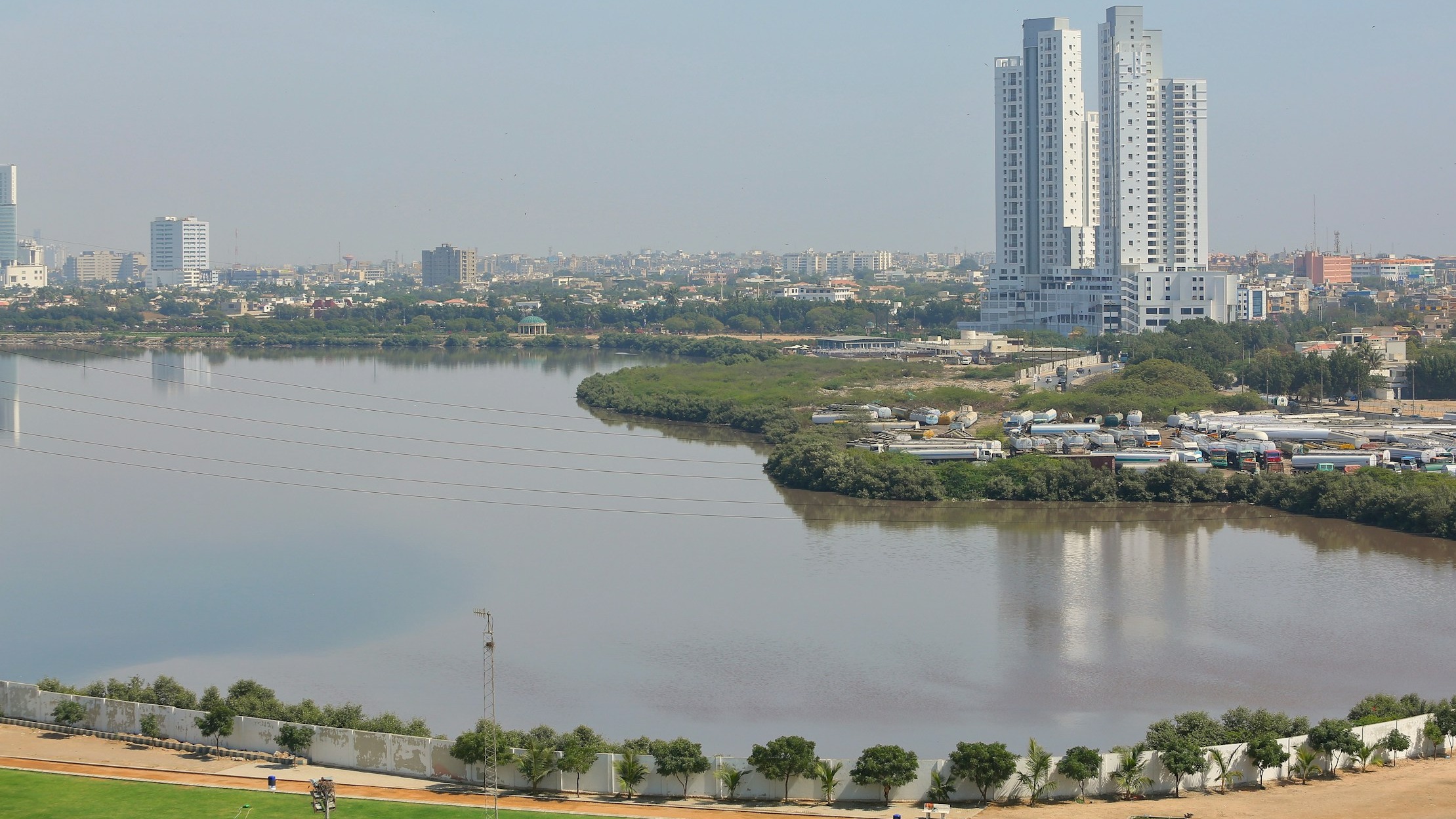 Book a Karachi Vacation | Fora Travel