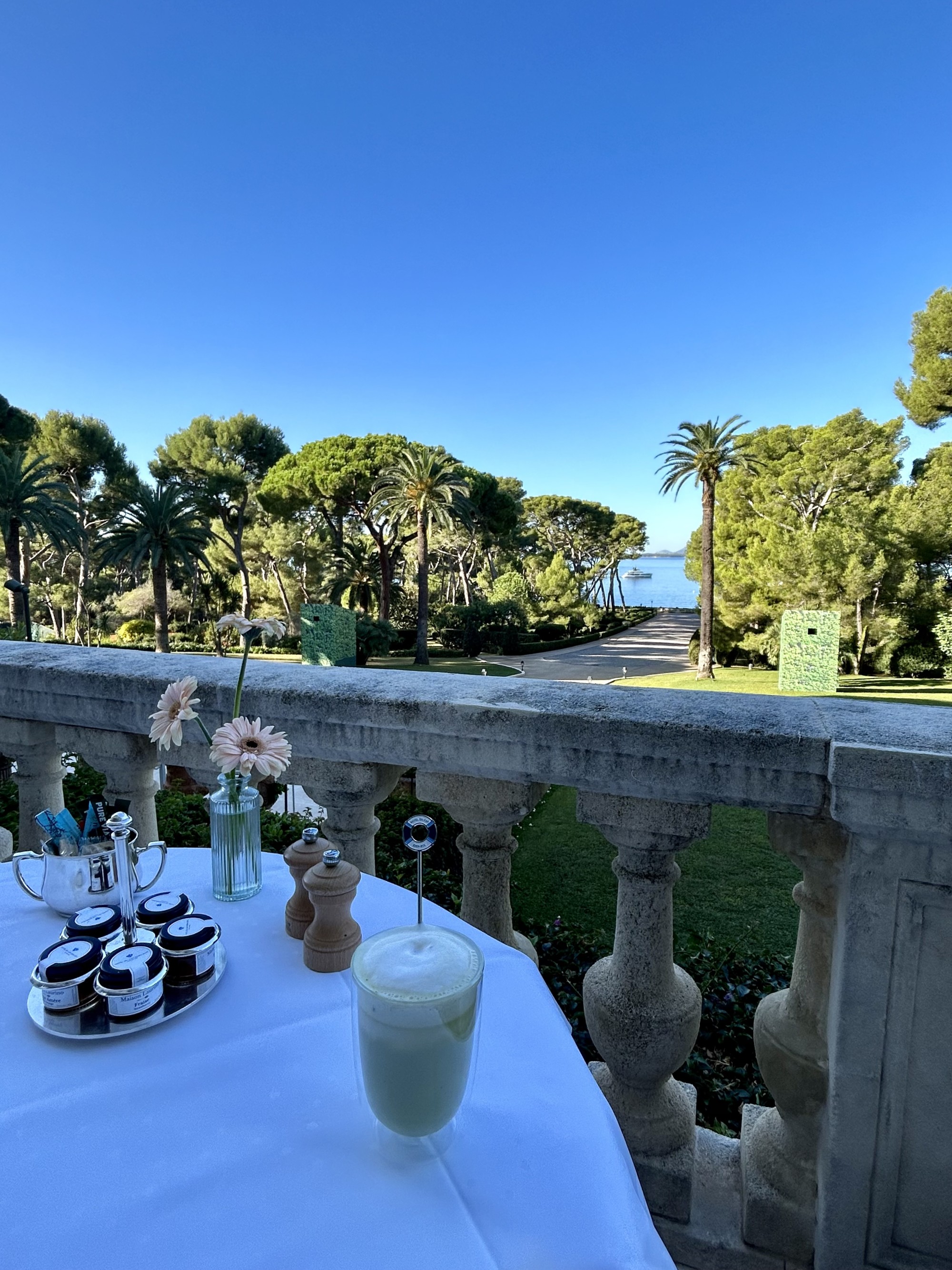 The Jewel of the French Riviera: Hotel du Cap-Eden-Roc in Antibes