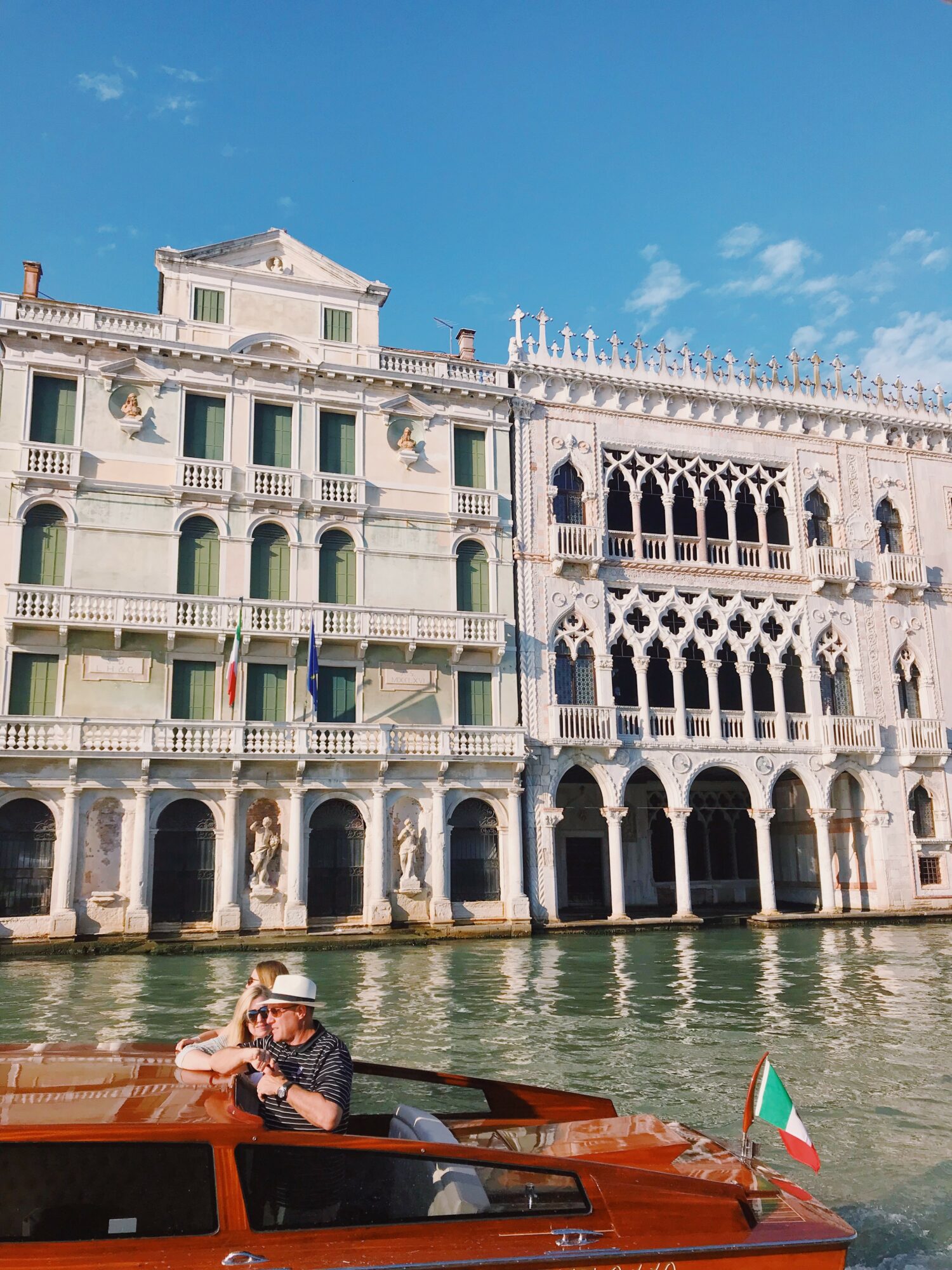 Taylor Votaw | Fora Travel