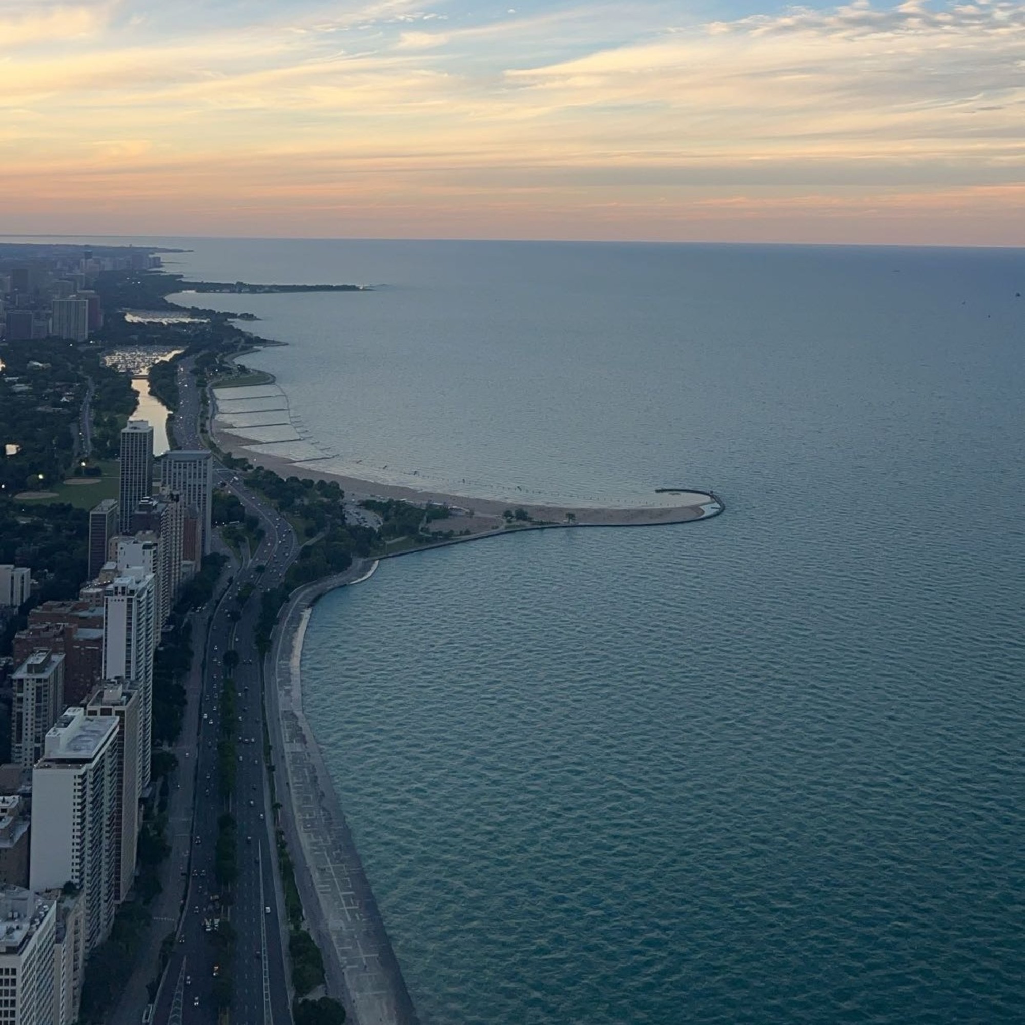 Traveling to Chicago: A First-Time Visitors Guide